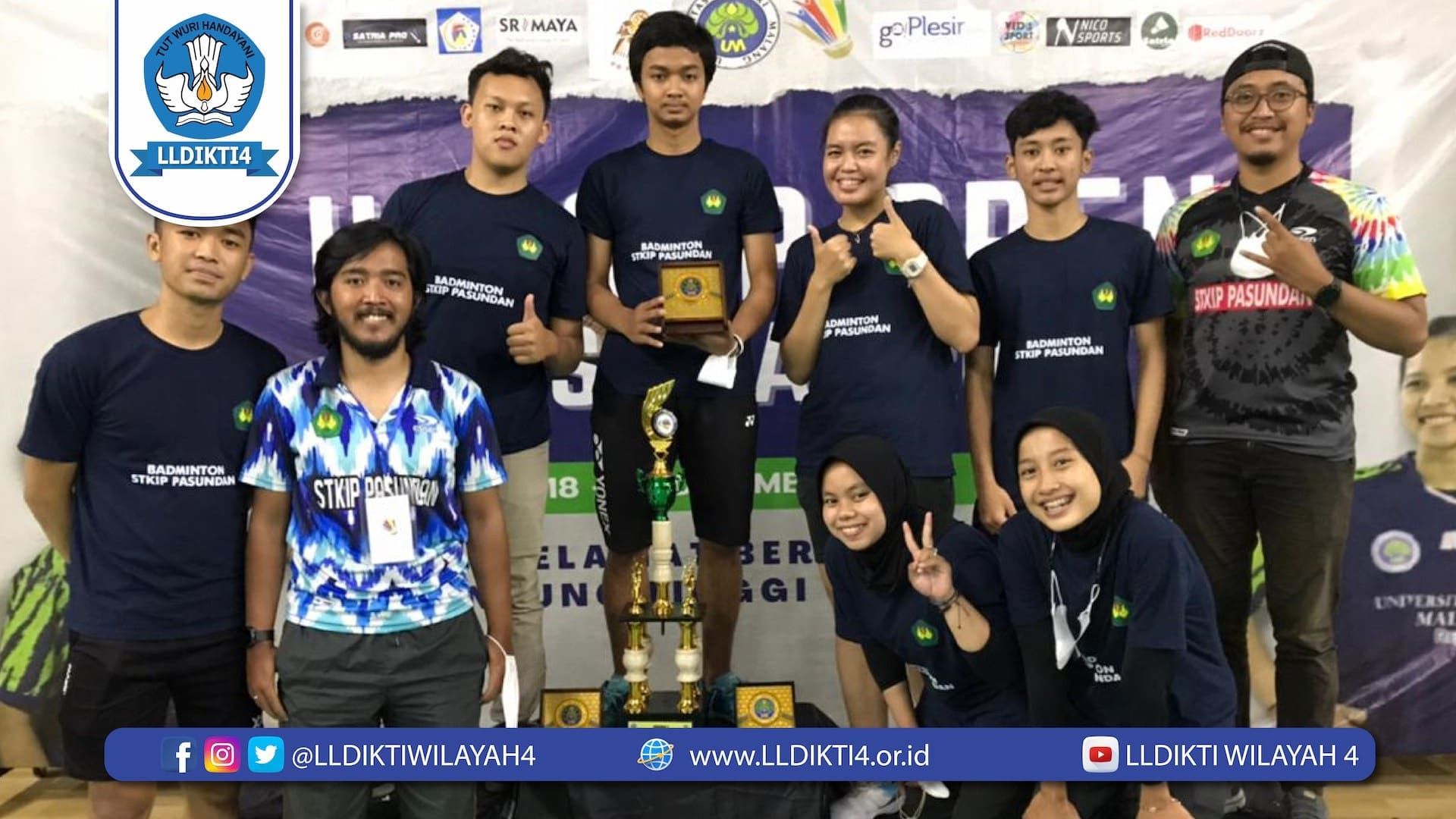 Mahasiswa STKIP Pasundan Raih Juara Umum di UM CUP OPEN NASIONAL 2021 ...